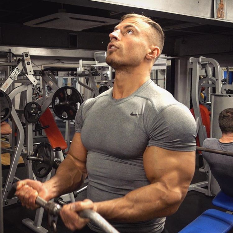 Mike Thurston: Eccentric Training For Huge Arms