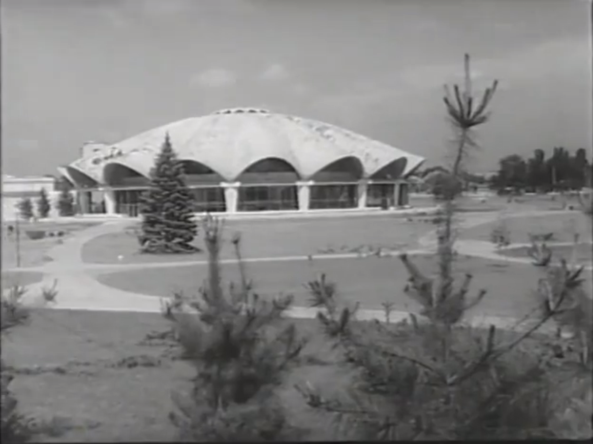 CIRCUS ART: CONSTRUCTIA CIRCULUI DE STAT BUCURESTI 1959-1960