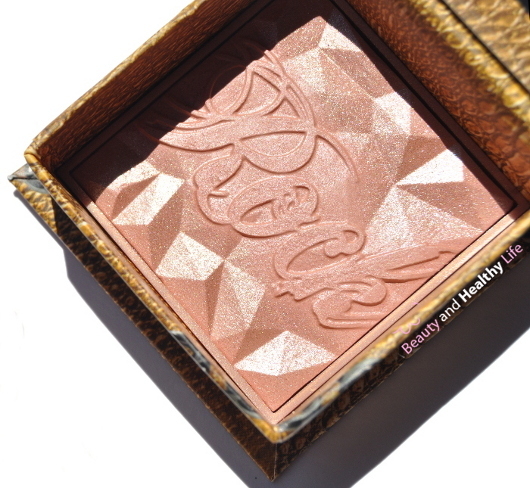 Rockateur de Benefit, a prueba - Beauty and Healthy Life