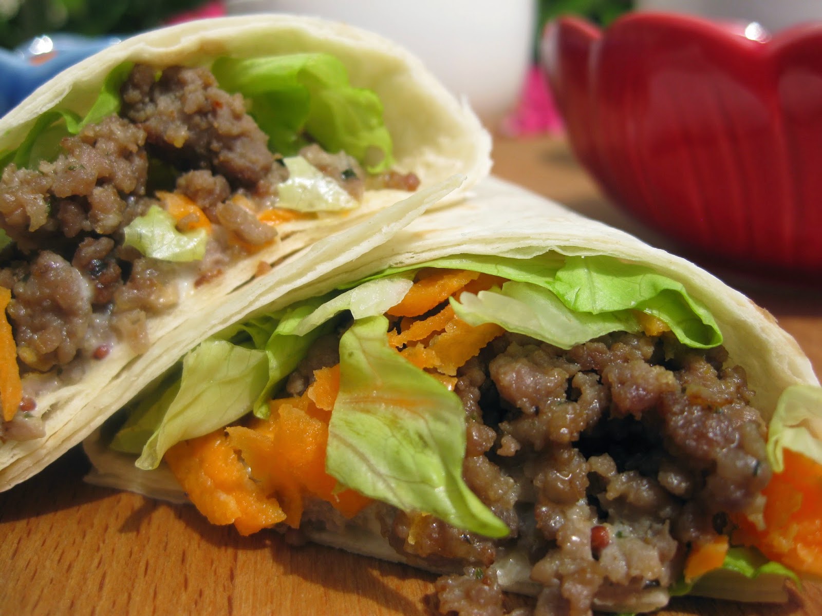 O Bolinho de Sábado: Wraps de Carne Picada & Molho de Iogurte