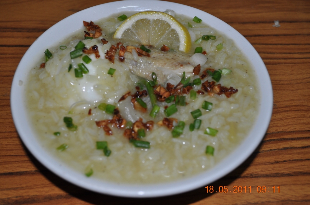 My Expat Mommy: Arroz Caldo (Chicken Lugaw)