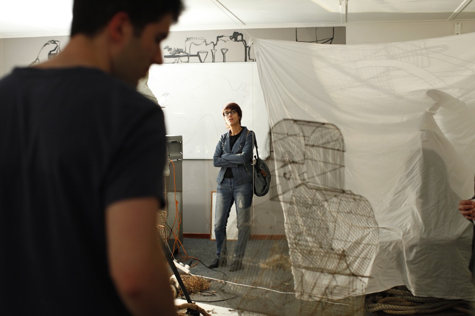 Exploring the Performative Art Object.