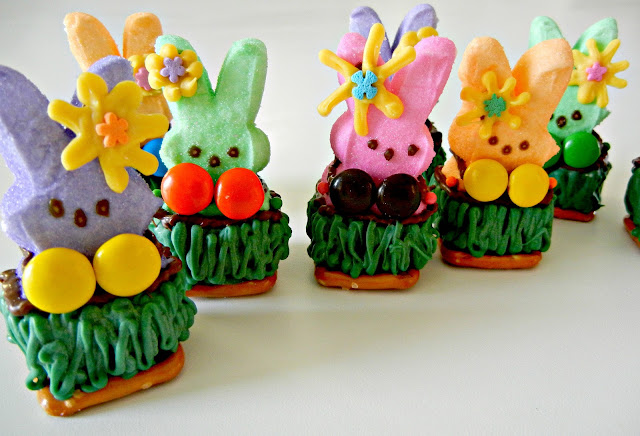 Sugar Swings! Serve Some: Hula Bunny PEEPS and a Spring Hop Along PEEPS ...