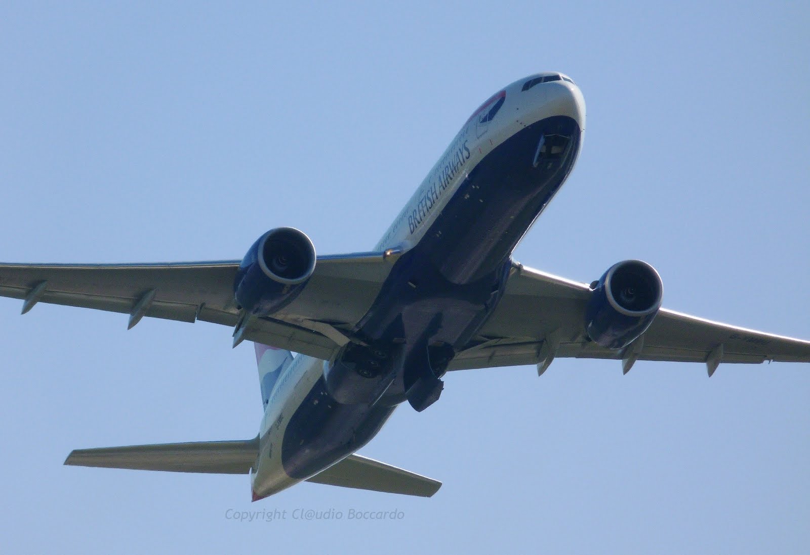 AVIONES en EZEIZA: Vuelo BA244