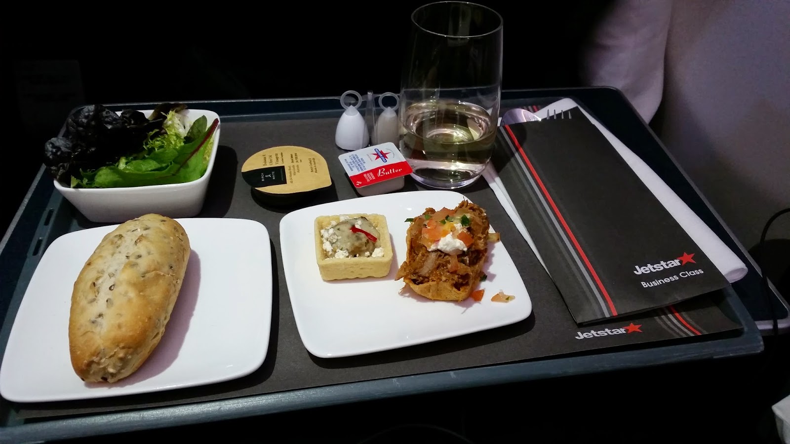 Jetstar Business Class : JQ7 Melbourne to Singapore on the A330