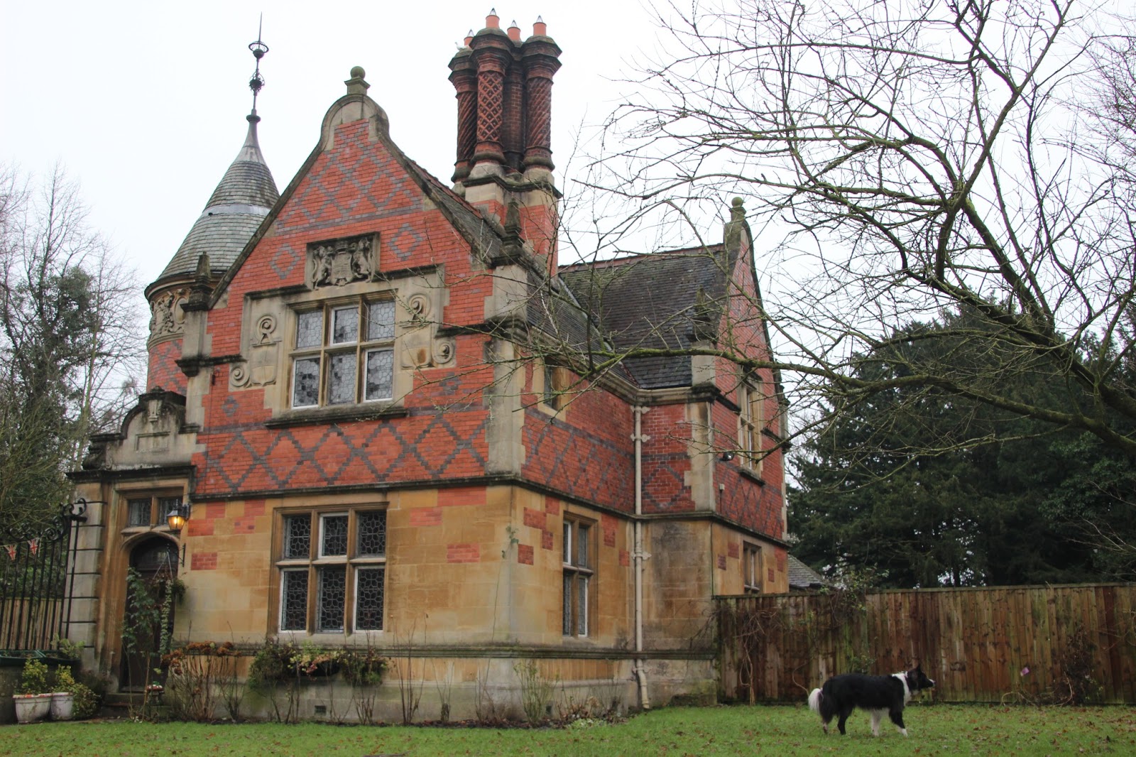 Around Chester: Overleigh Lodge