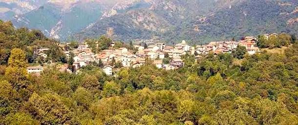 Tours of Italy: Travel in Alpette in the province of Turin in the ...