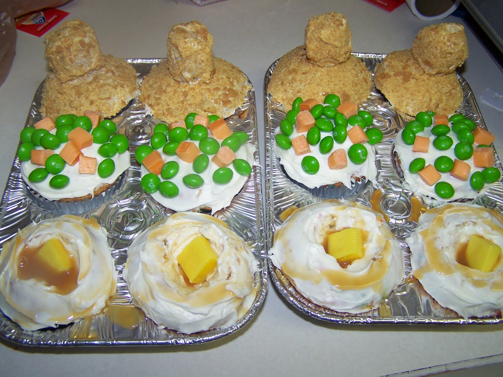 American Honey Home: Fried Chicken Dinner Cupcakes