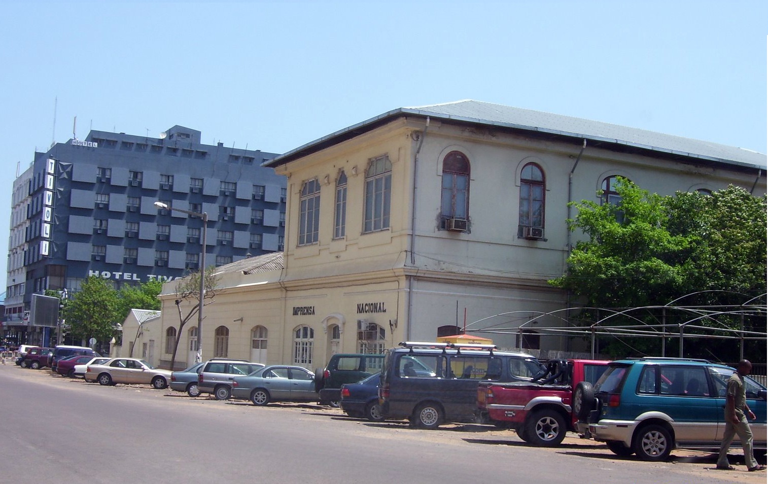 Históricas Imprensa Nacional e Cadeia Civil na Baixa de Maputo, Moçambique