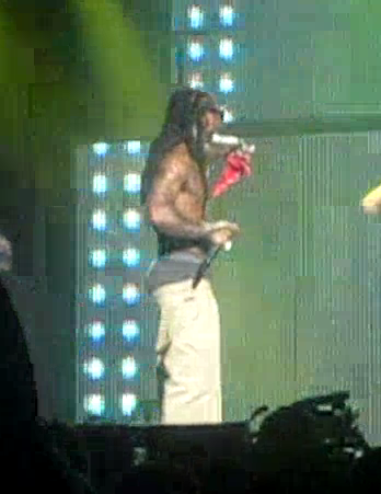 Male Celebrity Saggers (welcome to my eyes): LIL WAYNE is Body of the ...