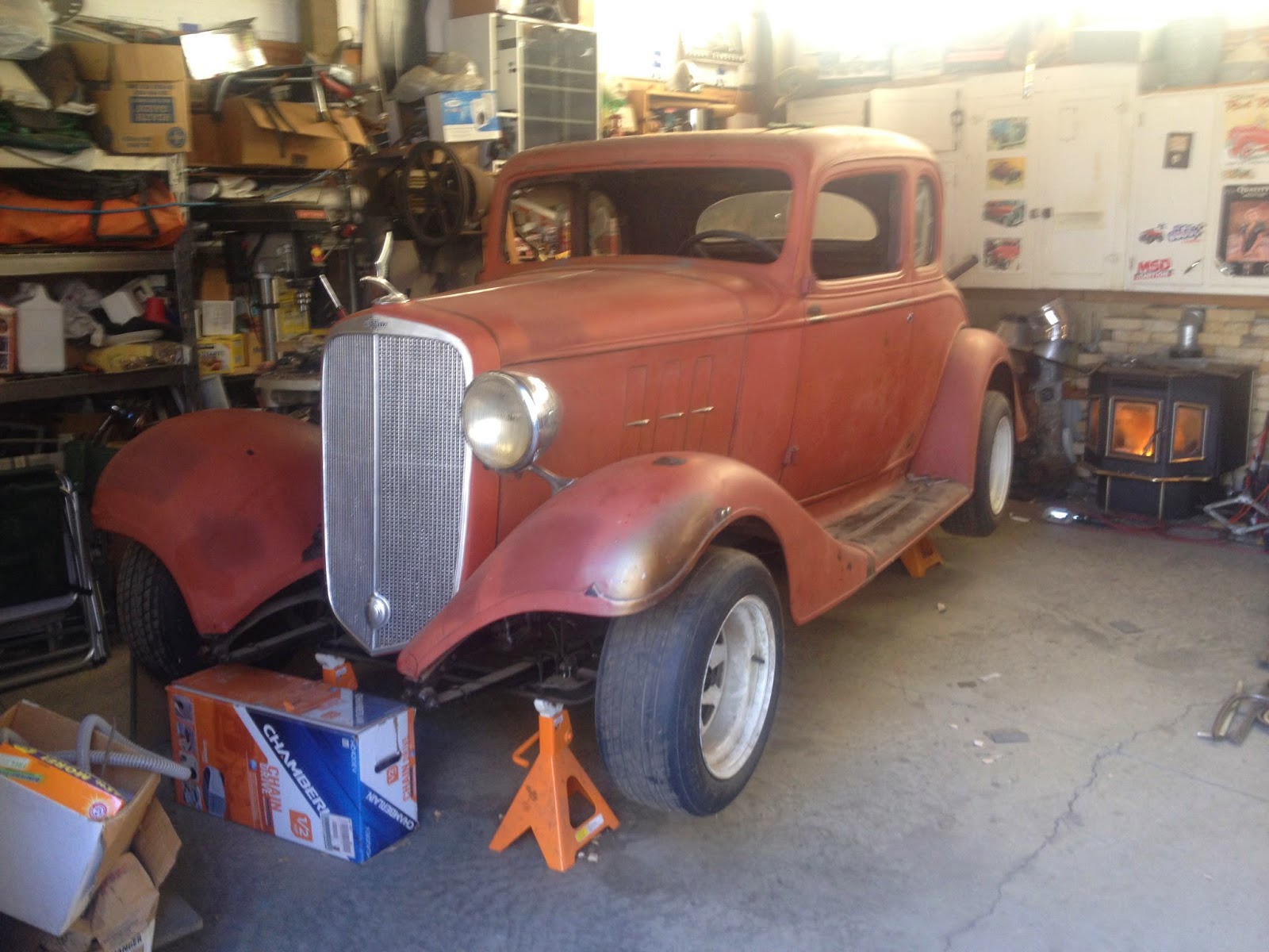 33 Chevrolet Master 5 Window
