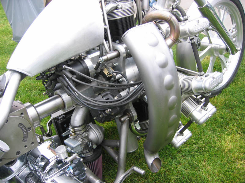 Wild Bikez: Rotec R2800 Radial Engine