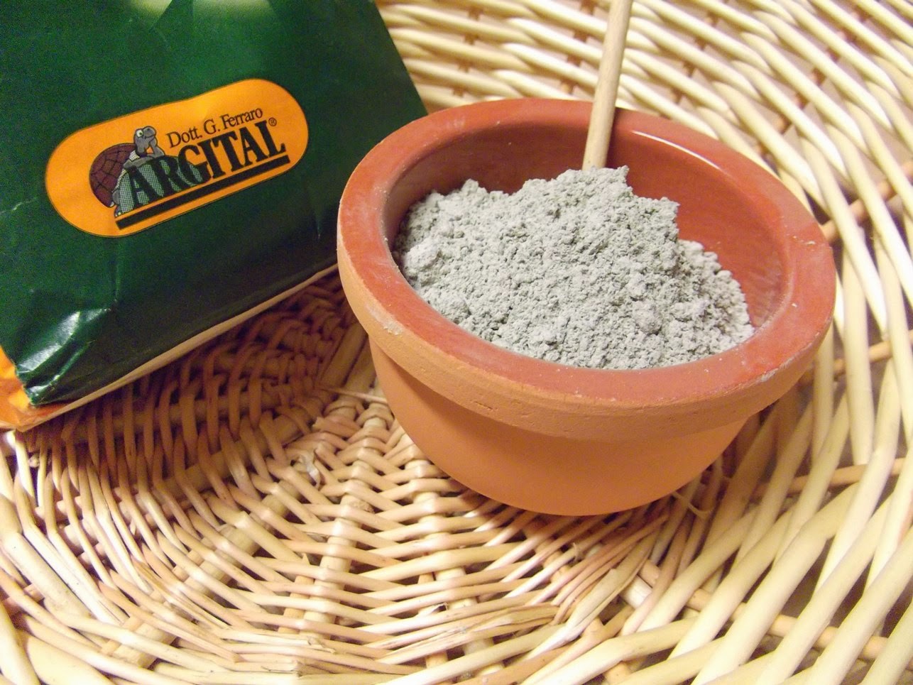 Enjoy Life: Argilla, antico rimedio popolare