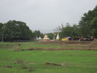 On the Edge of Sahyadris: Patta fort Vishramgad
