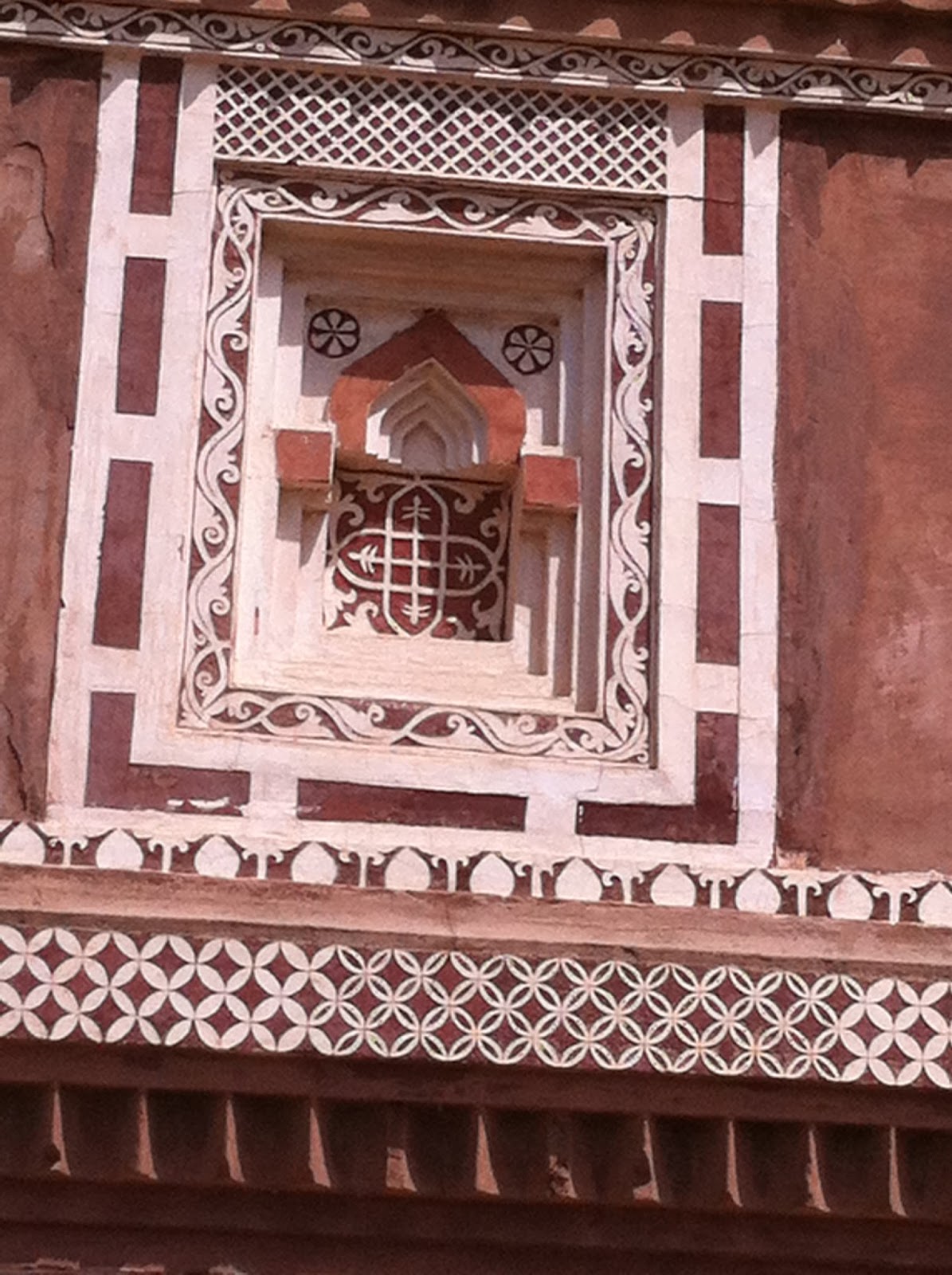 Spark-Plug/Jaywalker72: Motorcycling to Kalpi and Fort of Beri Hamirpur