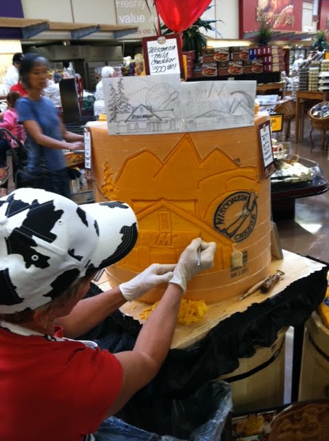 ginocorridori.com: 300 lb cheese sculpture