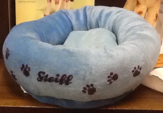 Keillor's A Teddy Bear Shoppe: Just In Time or Christmas: December ...