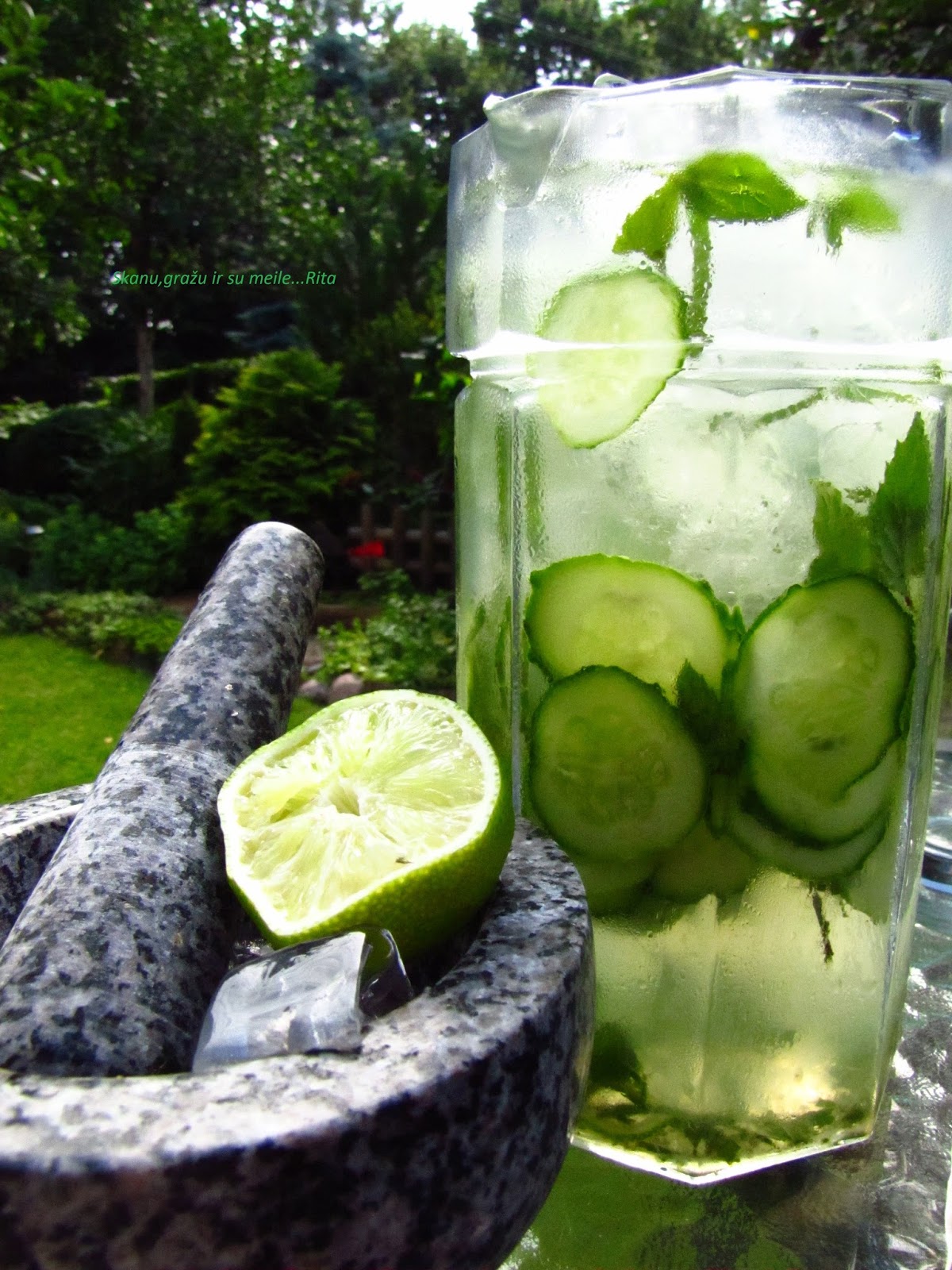 Ritos receptai : Gaivus gėrimas su Mojito Mint sirupu