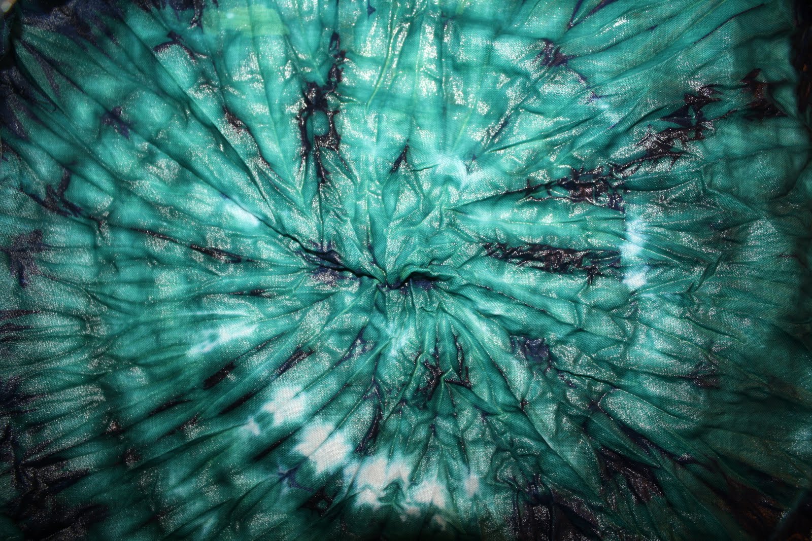 sarah bell smith: Indigo dyeing yet again