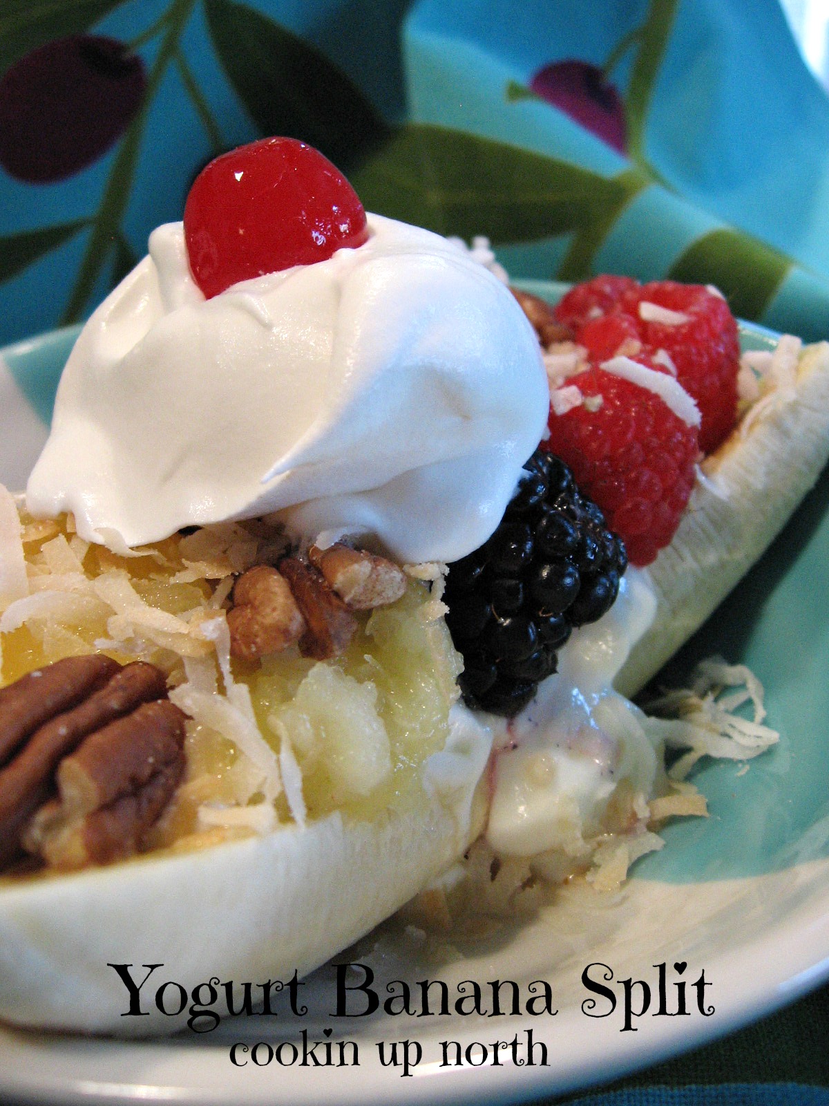 cookin' up north: Yogurt Banana Split.....pinned it and tried it