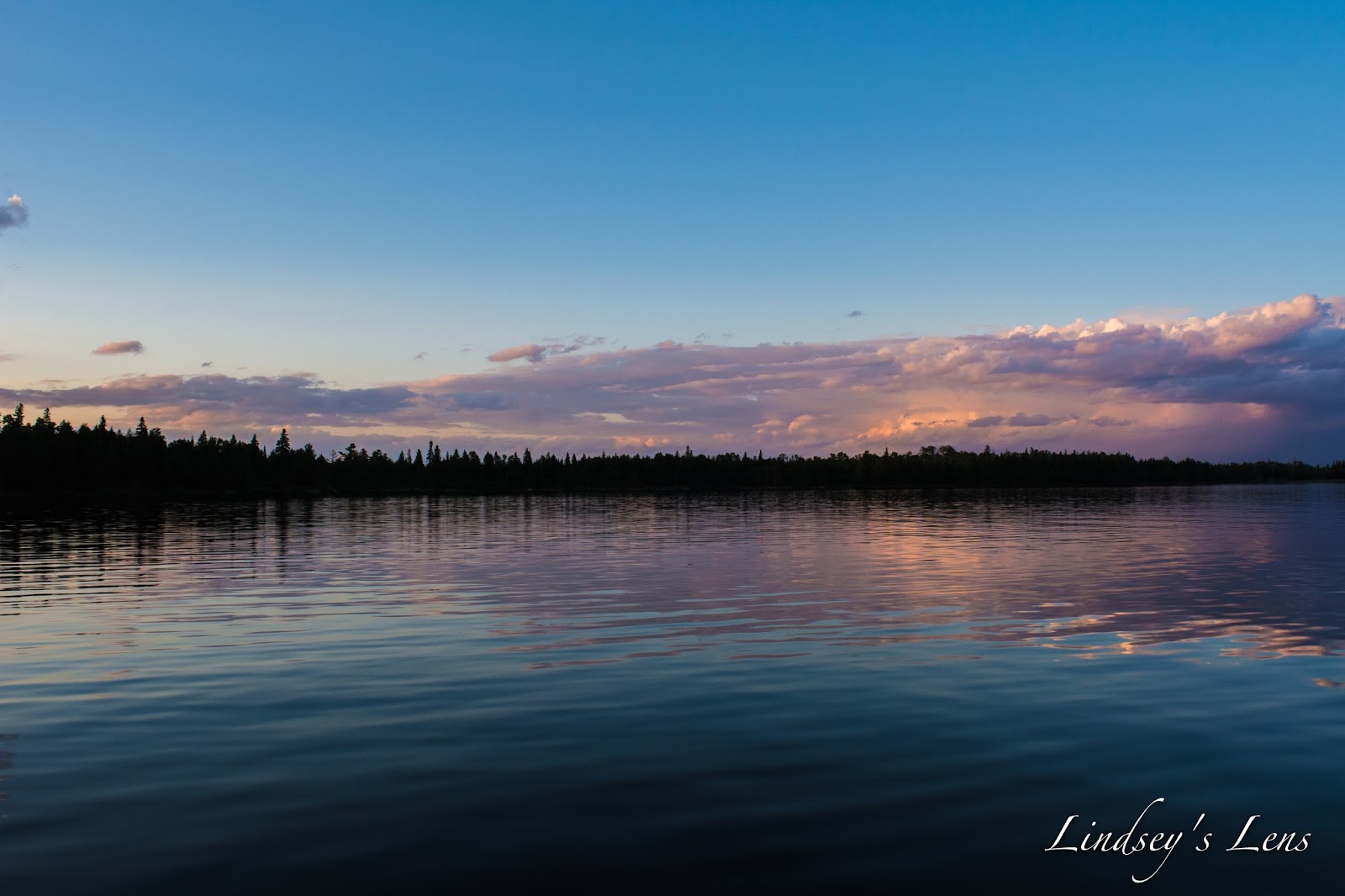 Lindsey's Lens Photography: Sunrise on Rainy Lake, MN