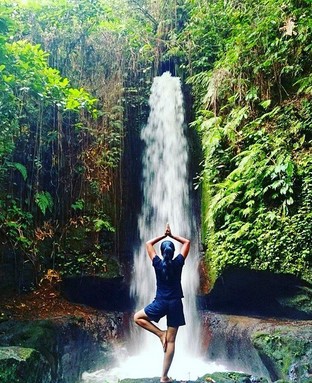 Pesona Keindahan Wisata Air Terjun Manuaba di Tegallalang Gianyar Bali ...