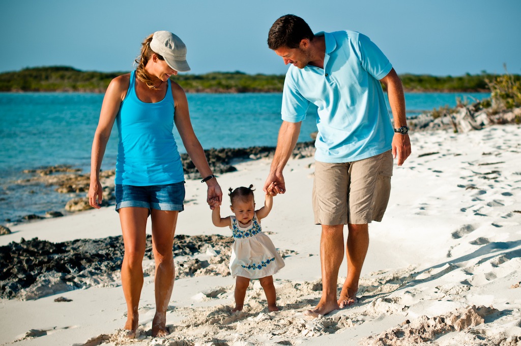 Windtraveler: Family Photo Shoot: Bahamas Style