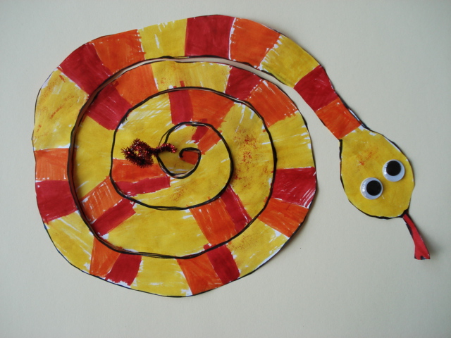 a faithful attempt: Chinese New Year Inspired Spiral Swirly Snake