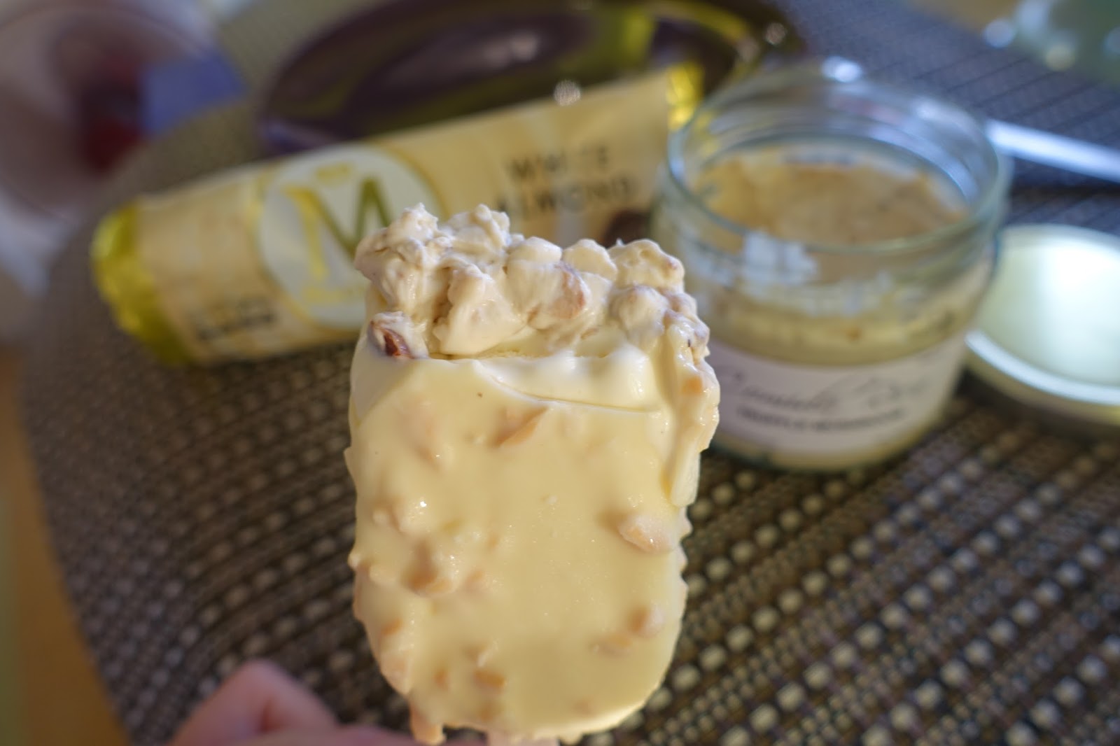 jin loves to eat: Magnum White Almond Pairing