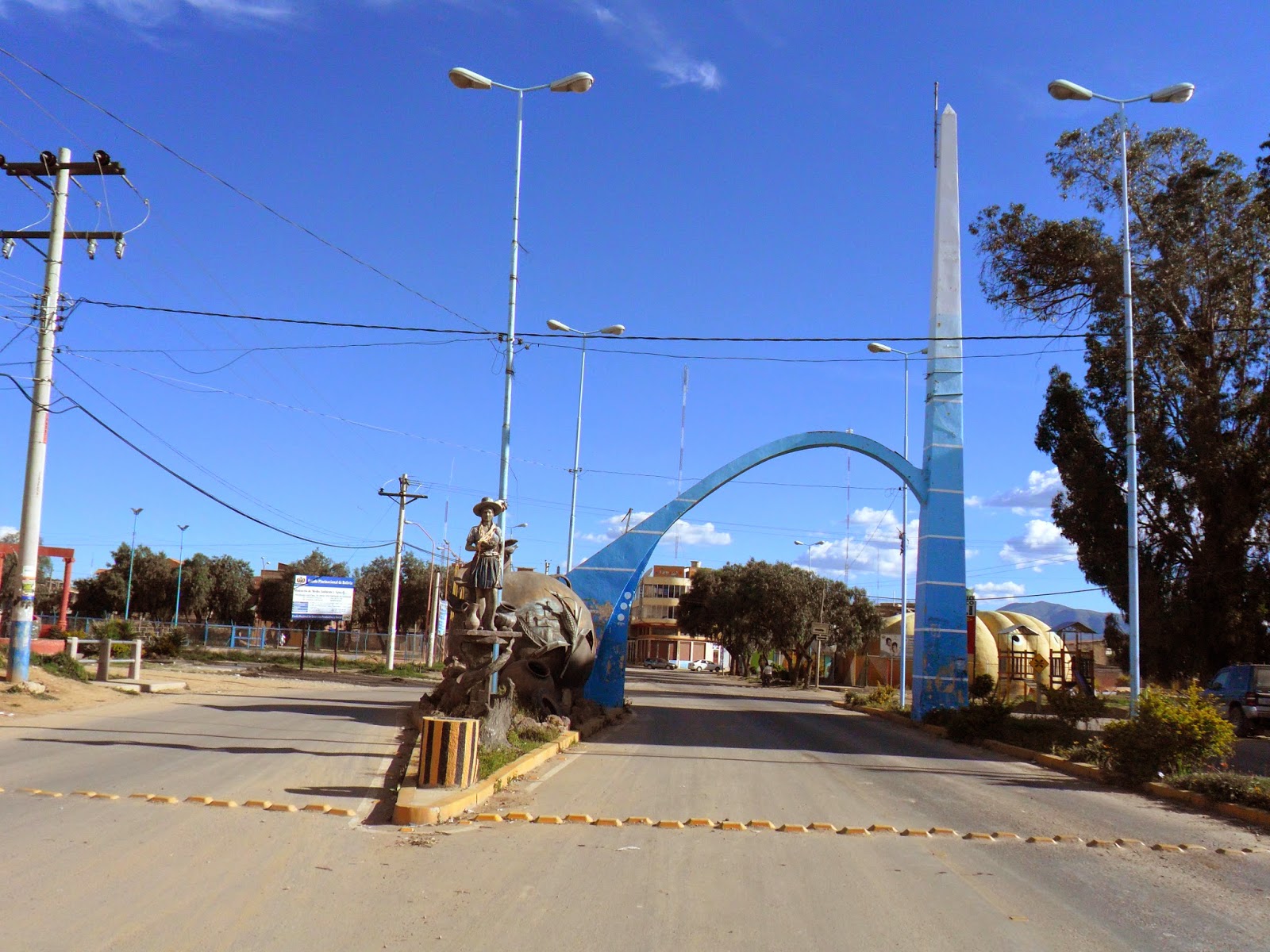 CLIZA COCHABAMBA BOLIVIA: ARCO DE CLIZA