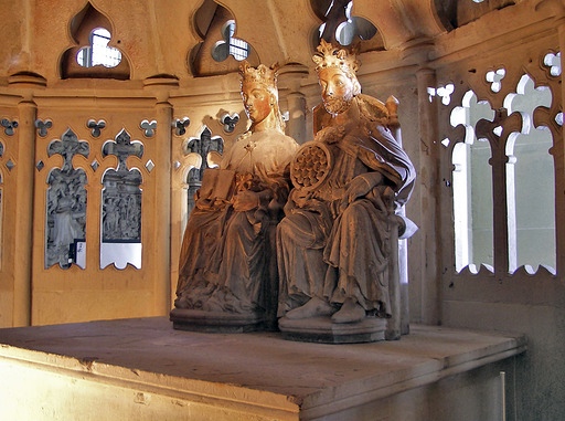 Patrick von Stutenzee's History Blog: Queen Edith of the Eastern Franks