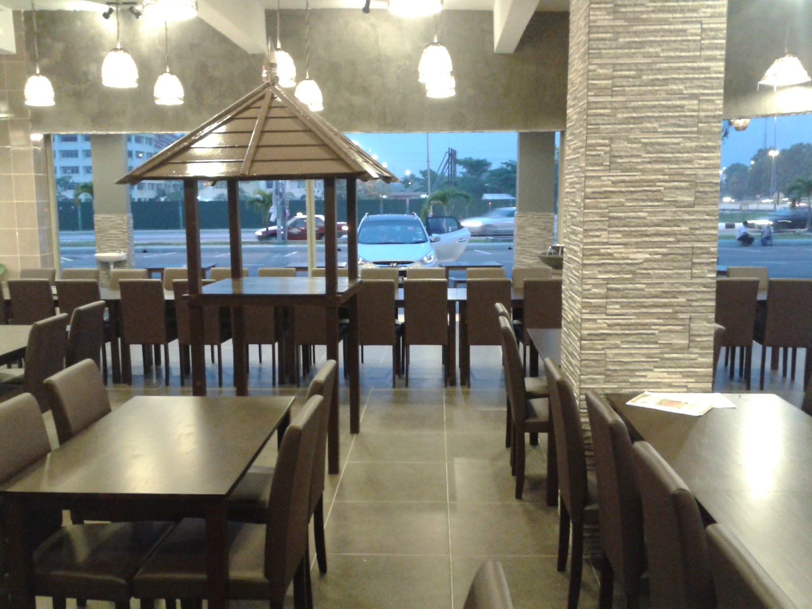 Rumah Makan Cibiuk Malaysia: Suasana Nyaman Resto Sunda