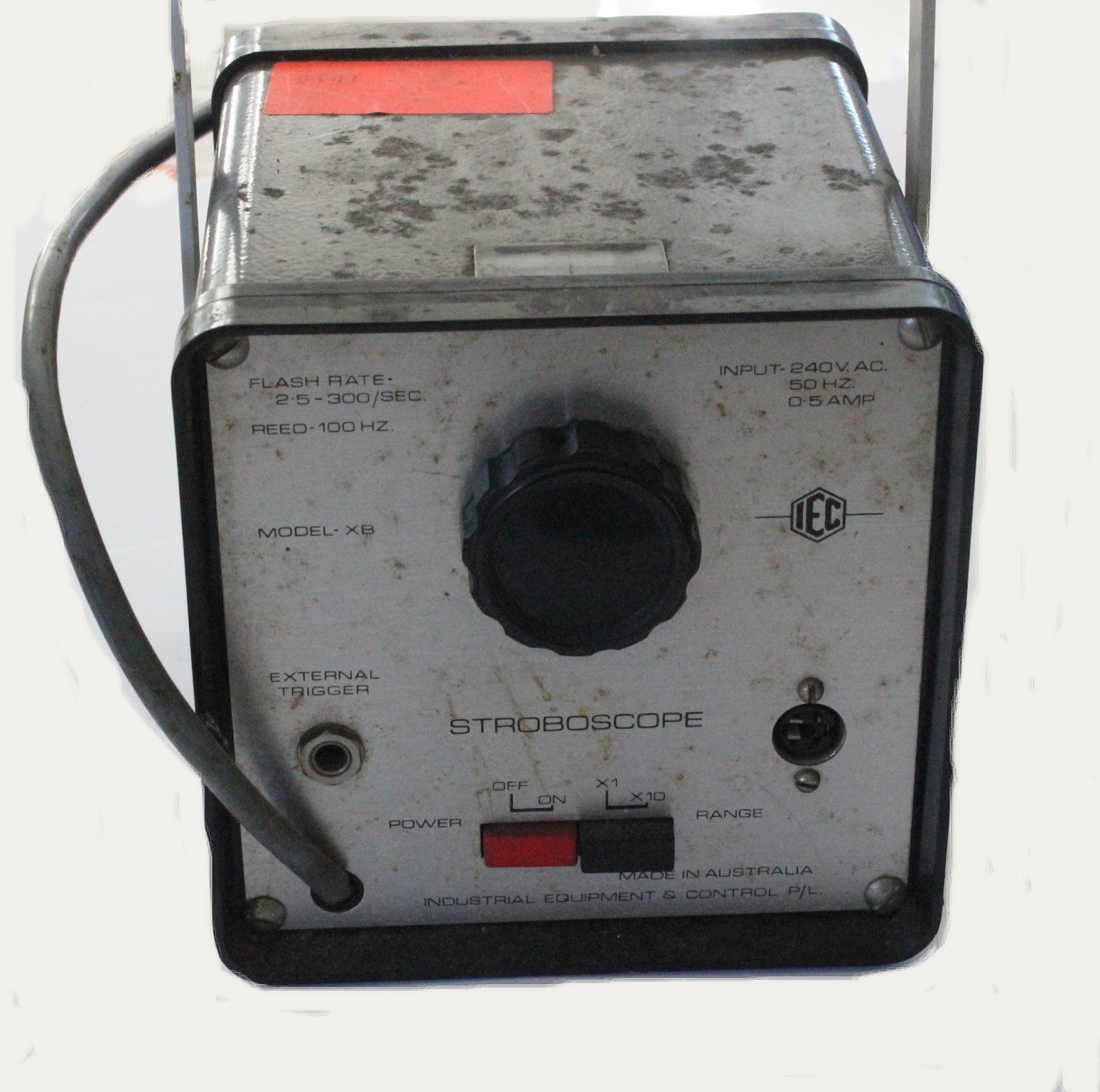 The Velobanjogent: The mechanical stroboscope..................