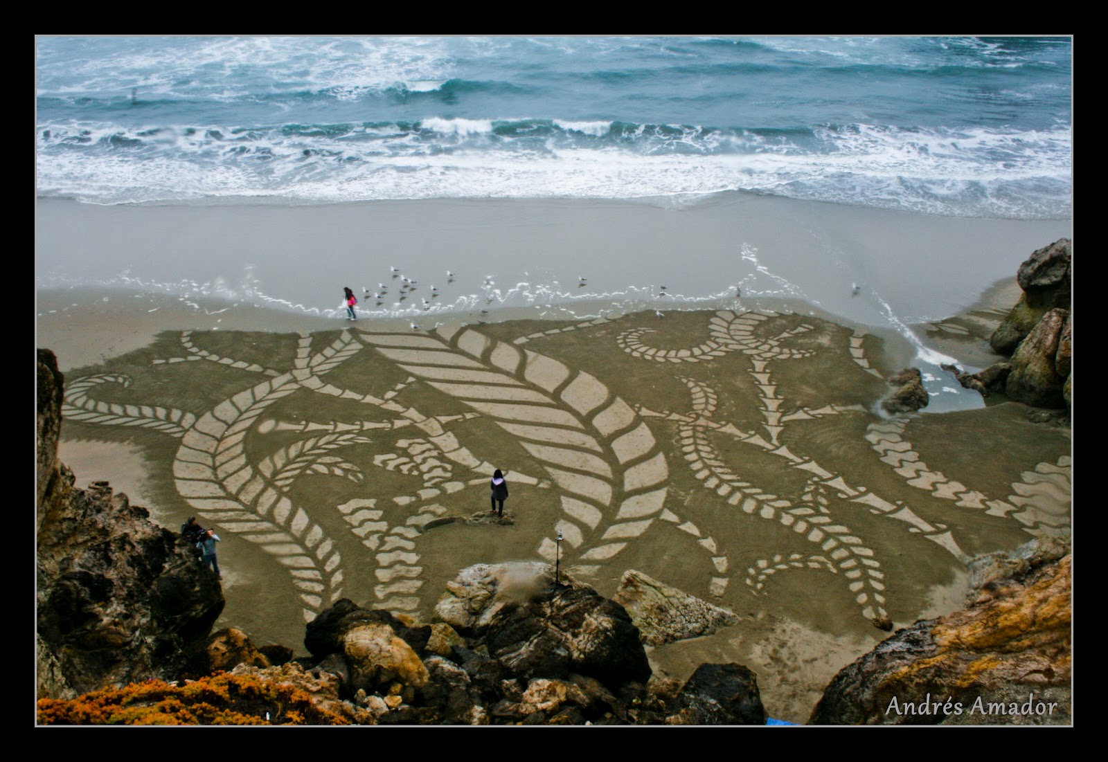 Information Hub: Amazing Sandscape Art