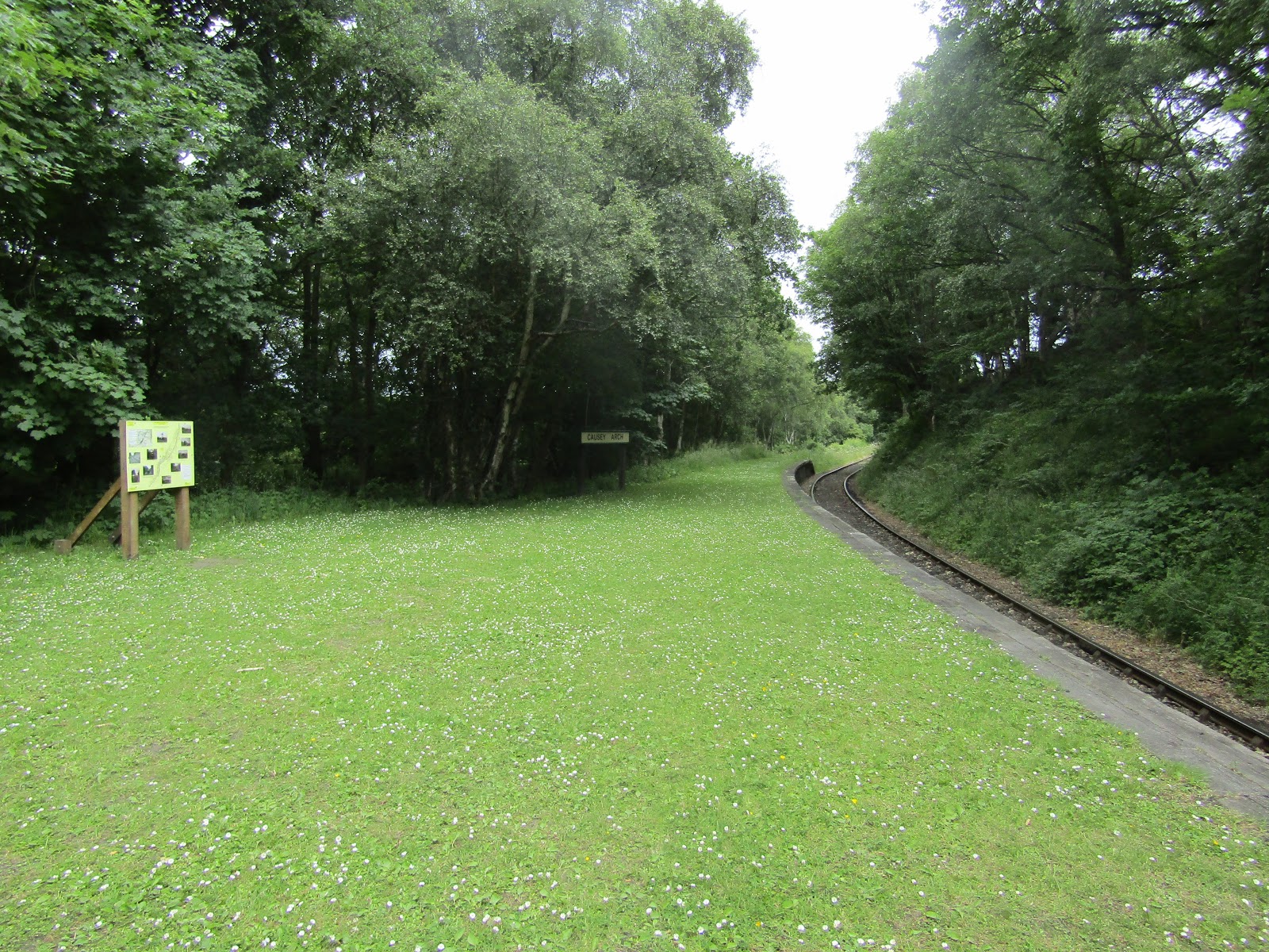 Boz North's Trail - Walking Blog: Bowes Railway Path - Monkton to ...