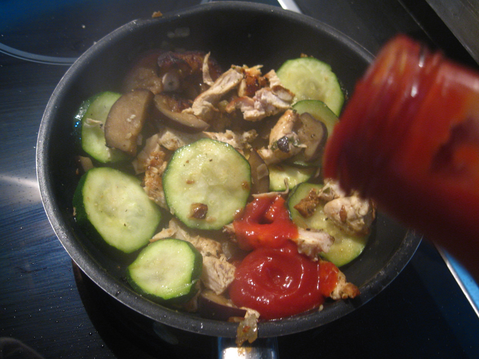 Not so lazy...: Peito de frango com courgette e beringela