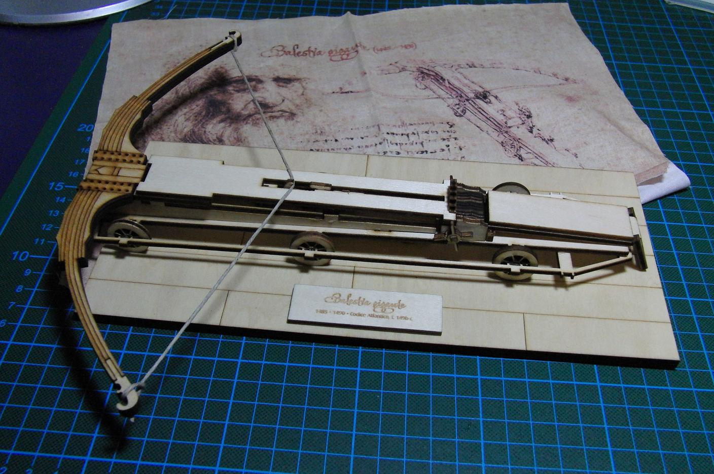 The Slingshot Channel: Leonardo's Giant Crossbow - 1:100 toy model