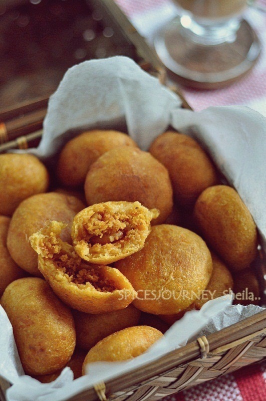 Spices Journey: Cucur Badak @ COQBADAK