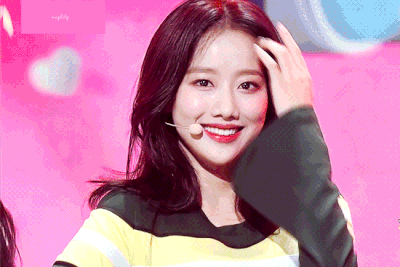 D編集長の裏ブログ: 「THE SHOW」エンディング妖精賞を受賞したアイドル