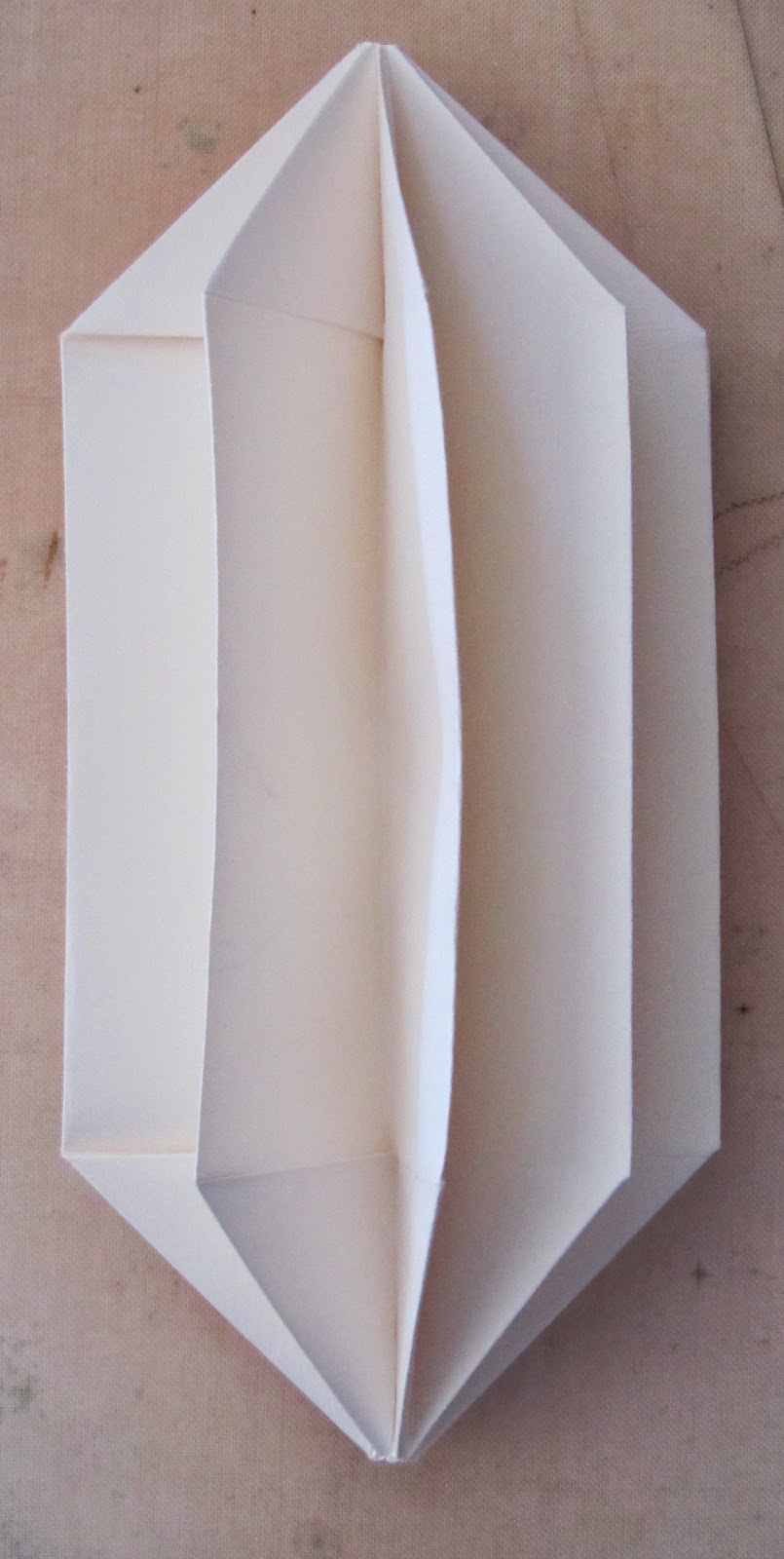 UnBound: A Paper Art Blog: January 2015
