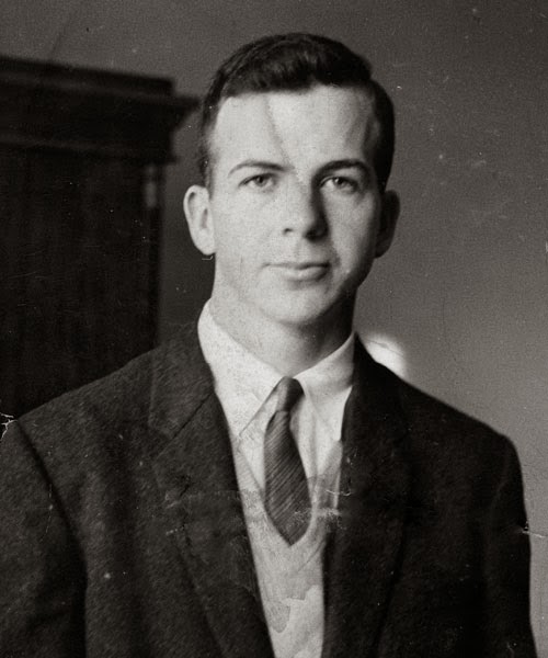 Oswald in the doorway: the blog of the Oswald Innocence Campaign, by ...