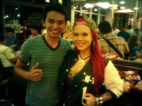 Jennifer Aboul Las Mujeres Mas Populares De Facebook