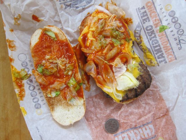 Review: Burger King - Extra Long Sriracha Cheeseburger