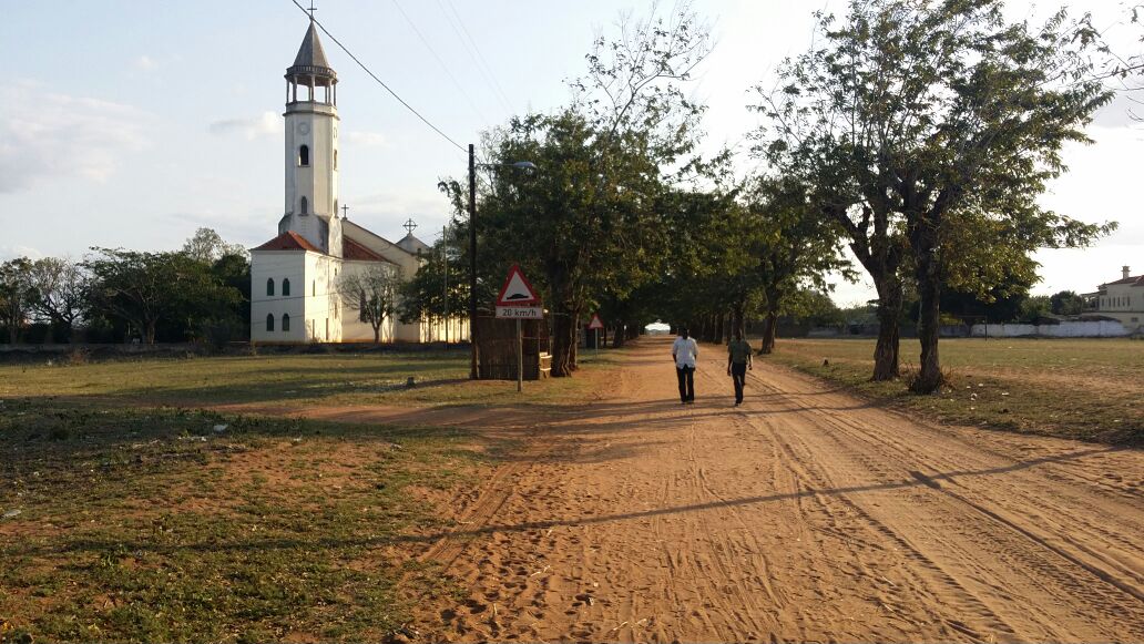 ESMANA7686: Imagens de Magude