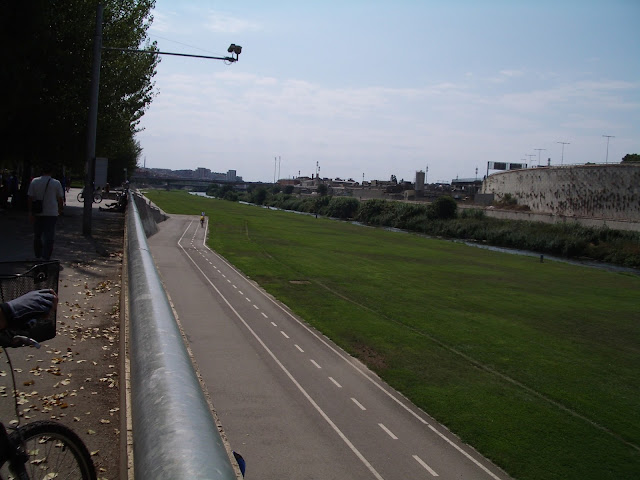 Ruta en bici por el Besós - Rutas Mar & Mon