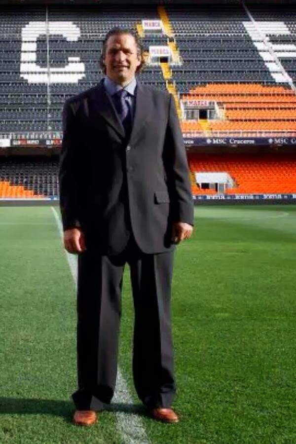 El Canchero Multimedia: El traje de Pizzi