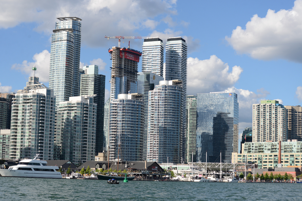 Just things and thoughts: Boat Tour around Toronto Harbour and Islands ...