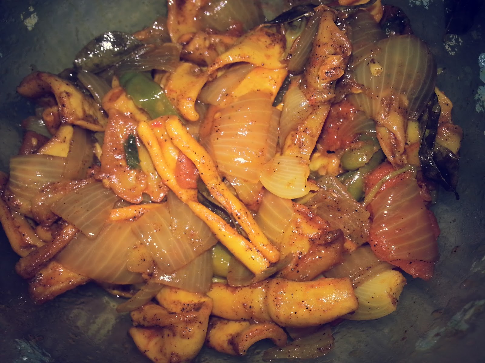 Naadan Spicy Koonthal Roasted Recipe (kanava Roasted-Squid Roast ...