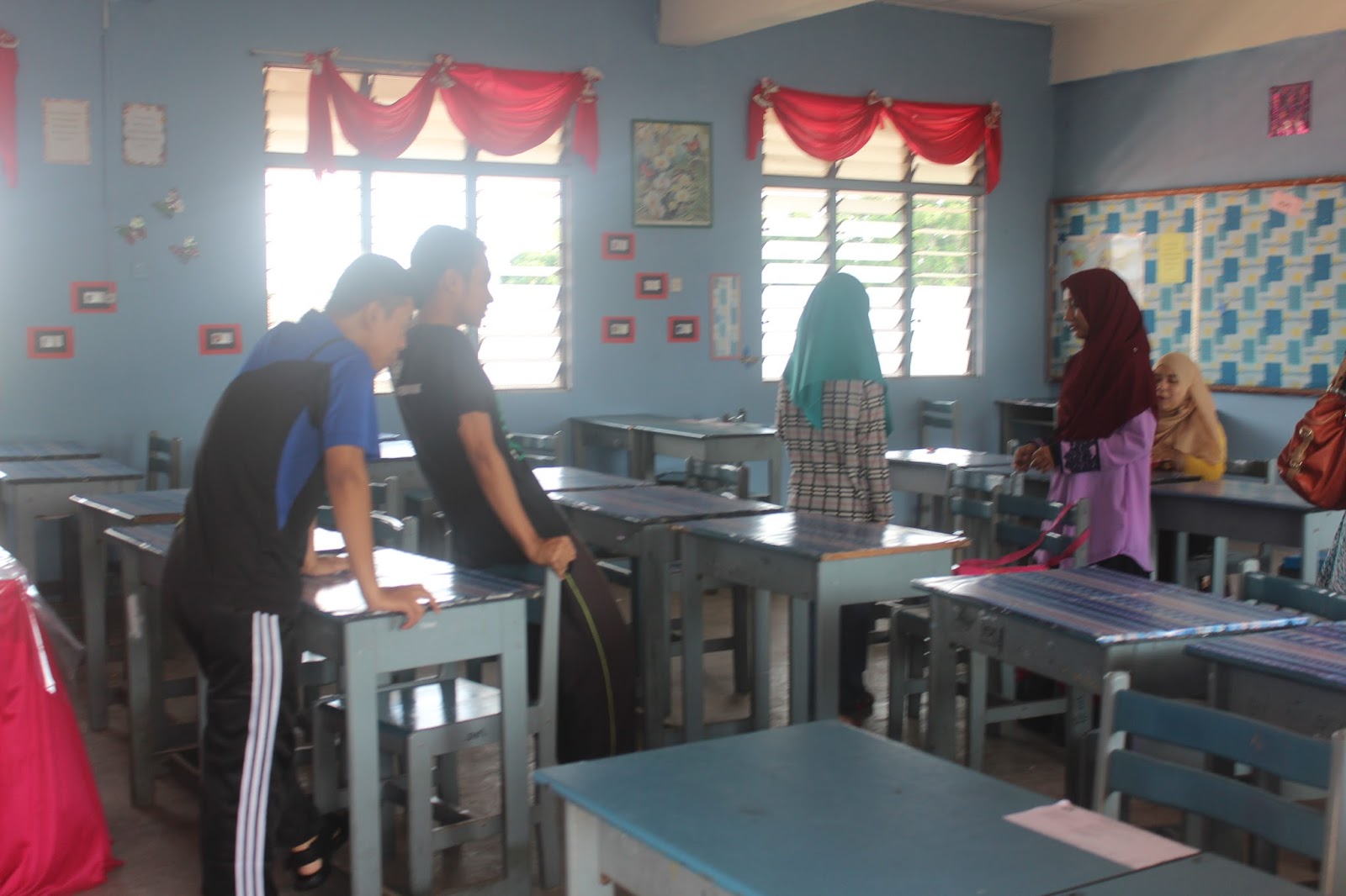 Gotong-royong | PRA-U SMK Tengku Intan Zaharah