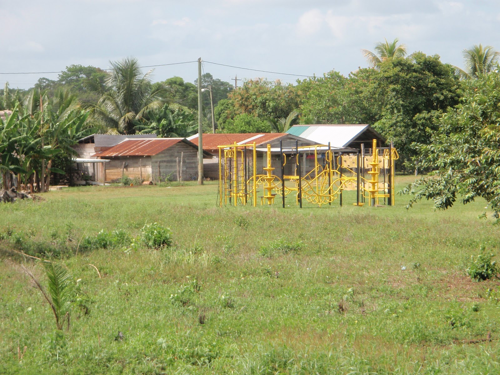 Eat.Teach.Belize: First Day of School